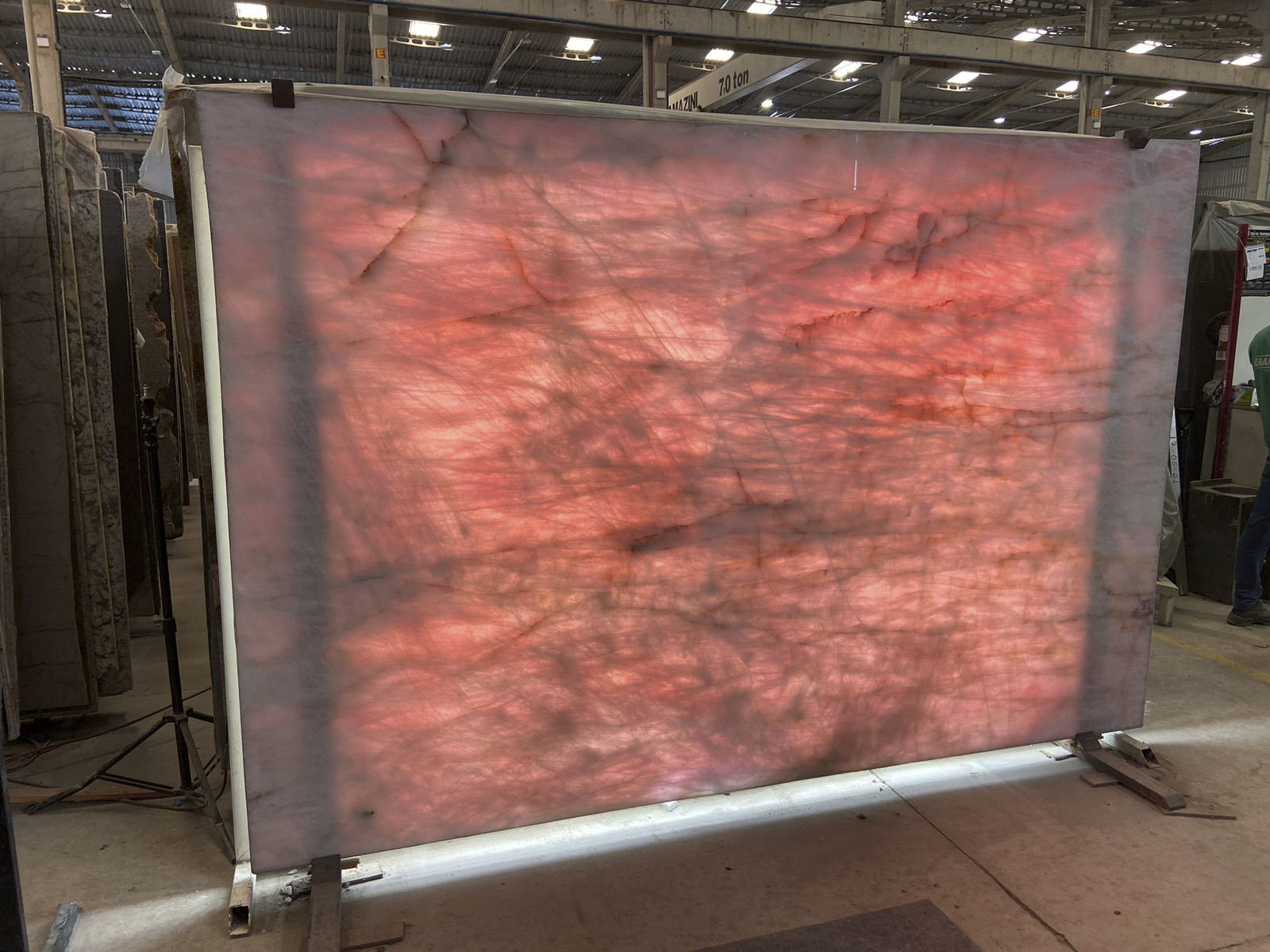 Scarlet Crystal - gramazini.com.br